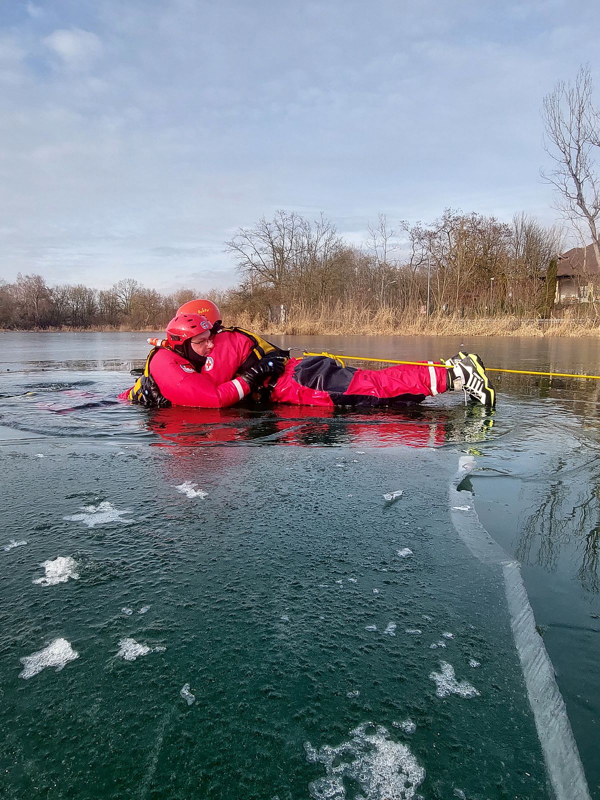 Kreiswasserwacht Ingolstadt leistet 9875 Helferstunden - Kreisverband ...